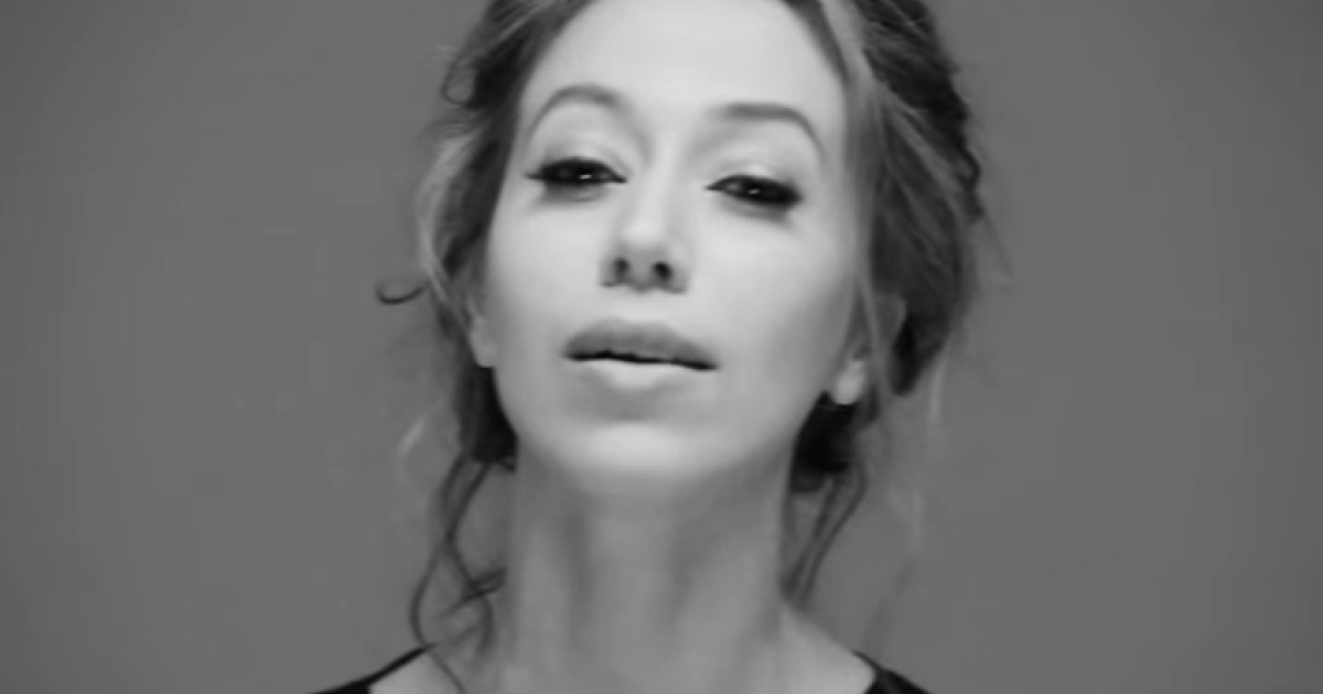 Savior To Me - Kerrie Roberts - EMCI TV